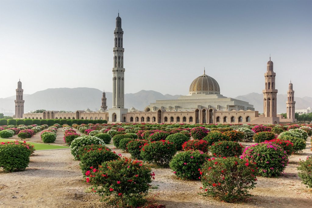 33 interesting facts about Oman ᐈ 💡 MillionFacts 🌵